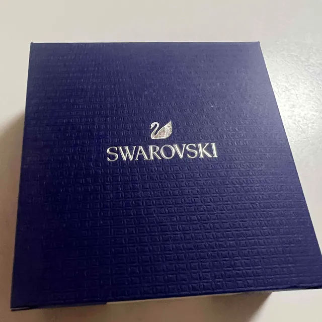 스와로브스키 5215038 Iconic Swan 샴페인 스완 미니 그라데이션 목걸이 - 에이블리 스토어