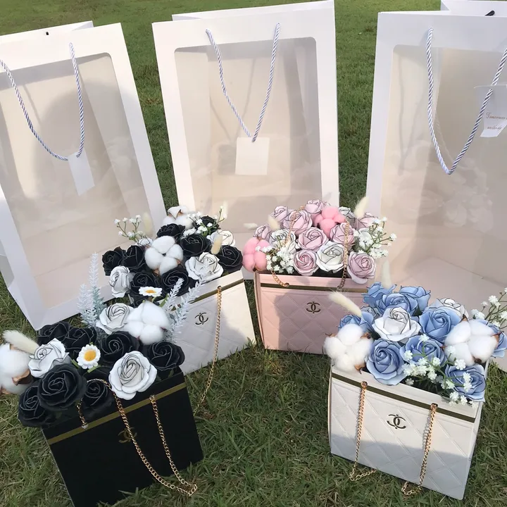 블프할인💗당일배송💗럭셔리명품 샤플라워꽃바구니 여자친구선물 기념일선물 졸업식 꽃다발 생일선물 이벤트 용돈 - 에이블리 스토어