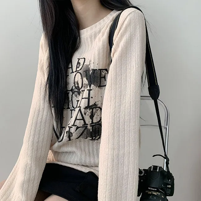 [국내제작/힙한무드/Y2K] 배드 루즈핏 빈티지 프린팅 골지 긴팔티 (4color) - 에이블리 스토어