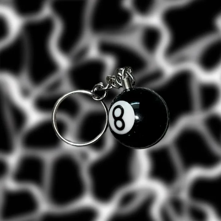 8 BALL KEYRING 에잇볼 8볼 키링 키홀더 - 에이블리 스토어