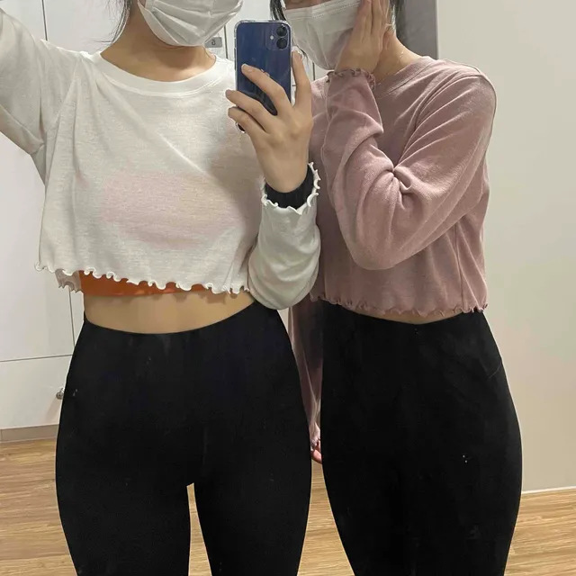 여성 요가복 DEVI-T0047-에쉬핑크 필라테스 긴팔티 크롭티 물결라인 - 에이블리 스토어