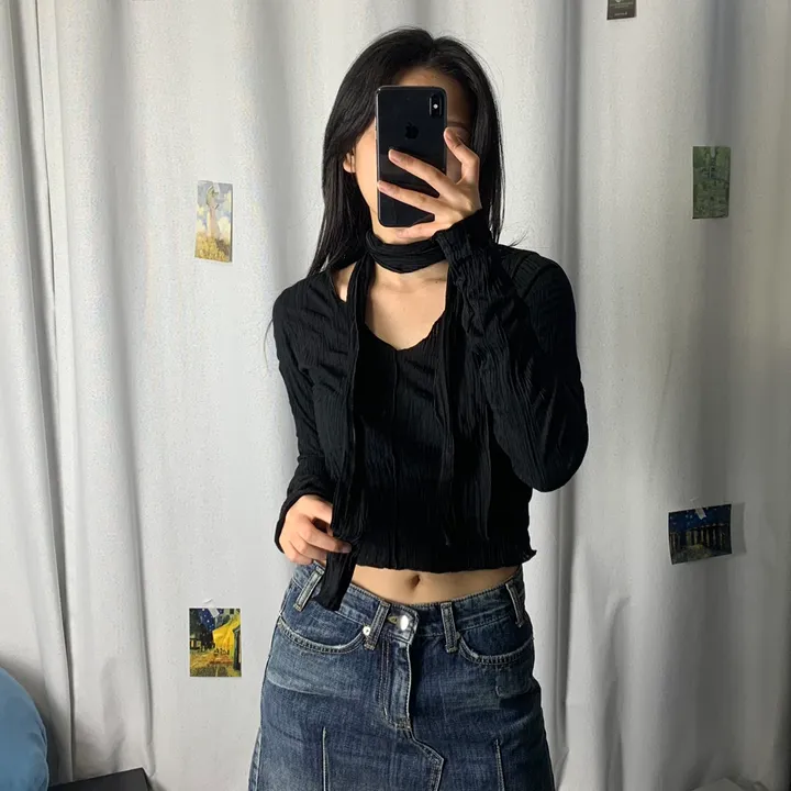 브이넥 링클 티셔츠 머플러 세트 (4col) - 에이블리 스토어