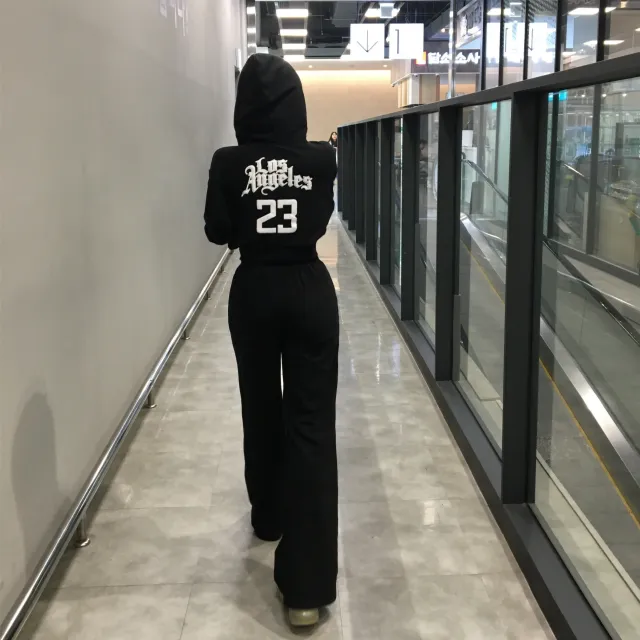 selez [안감기모/누적5000장] 로스23 크롭 후드집업 와이드 부츠컷 기모 트레이닝 세트 - 에이블리 스토어