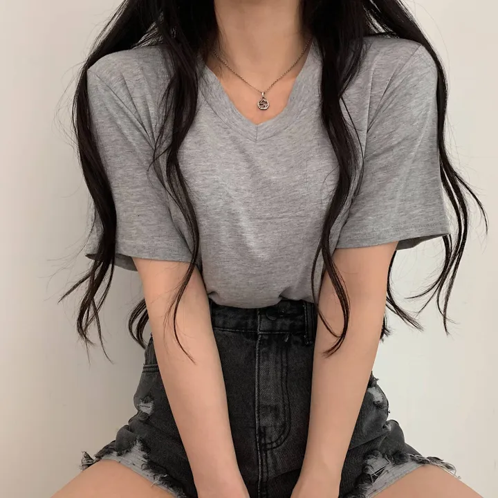 [1+1할인] 구김없는 찰랑! 브이넥 반팔티셔츠;4col - 에이블리 스토어